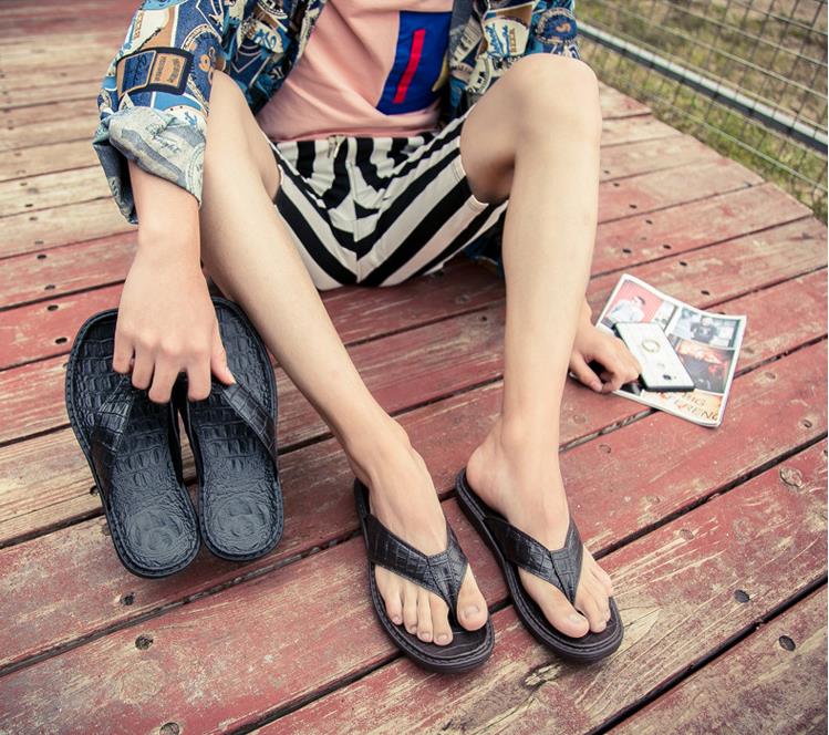 Crocodile pattern flip flop | TNE Flip Flop Manufacturers